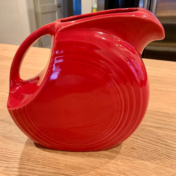 Fiesta | Dining | Fiesta Homer Laughlin Scarlet Red Disc Pitcher | Poshmark